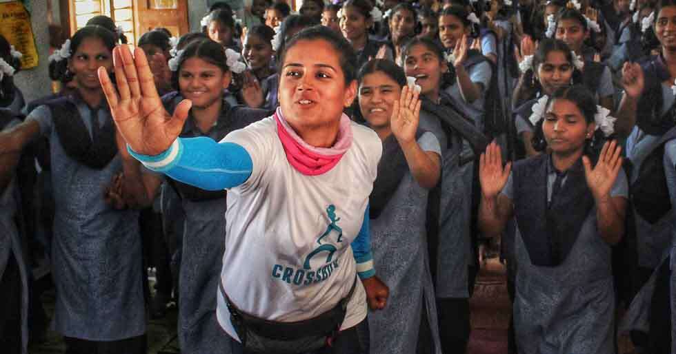 Srishti Bakshi is walking to change the world | Femina.in