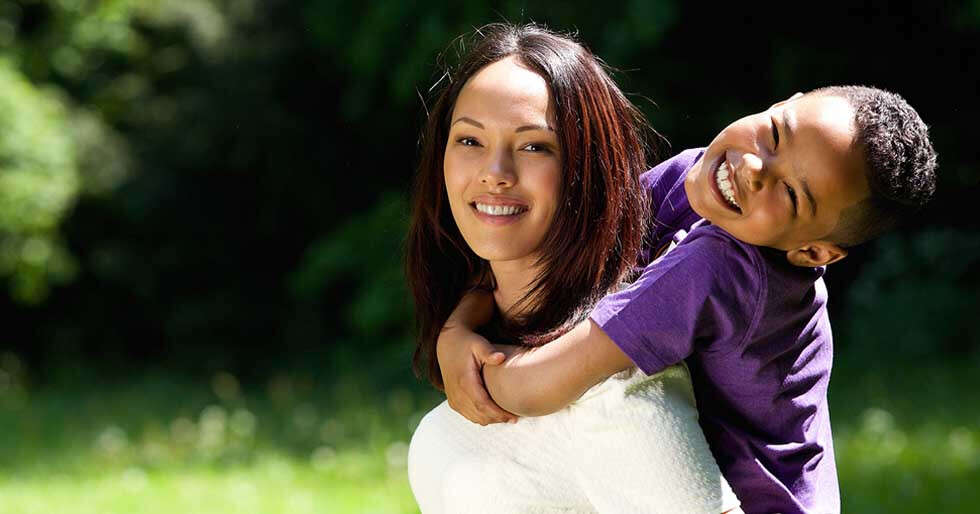 Parenting tips for raising a single child | Femina.in