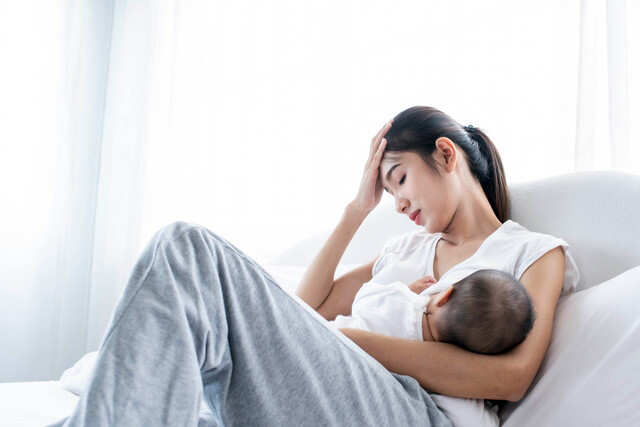 An Expert Busts Common Myths About Breastfeeding