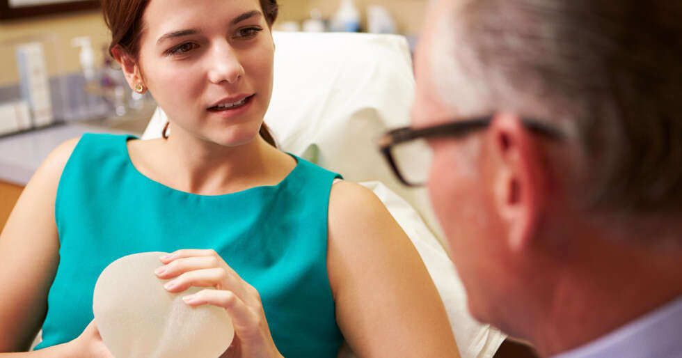 Expert Explains All You Need To Know About Breast Implants | Femina.in