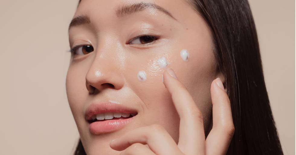 6 Plant-Based Face Creams To Try Out This Veganuary | Femina.in