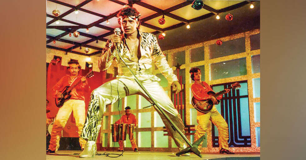 Reminiscing The Old-World Charm Of ’50s & ’60s Bollywood On World Music ...