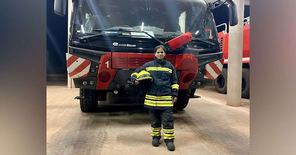 Disha Naik Makes History As India's First Female Airport Firefighter ...