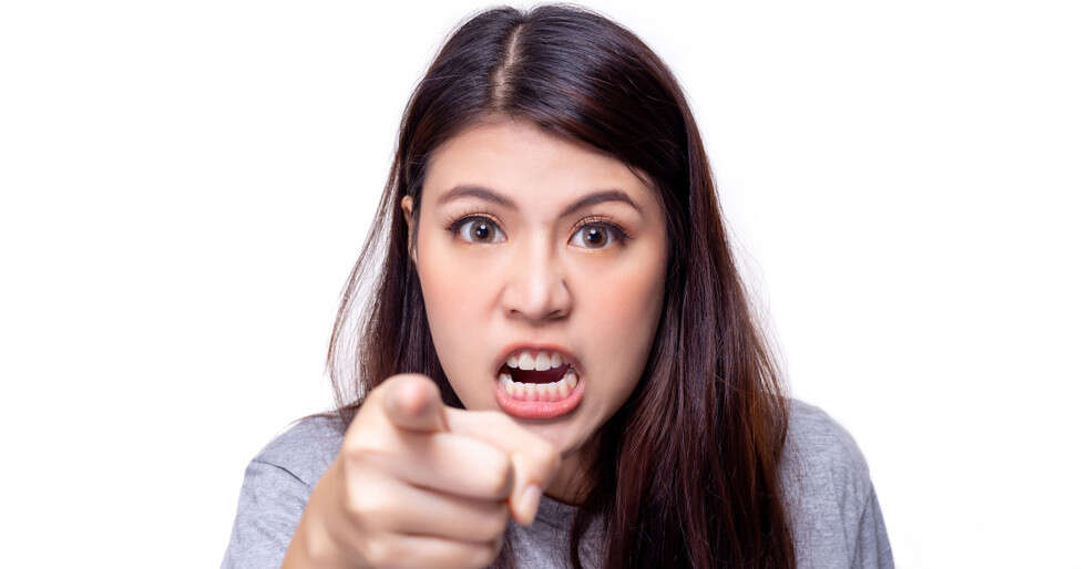 5 Steps To Stop Nitpicking And Being A Better Person | Femina.in