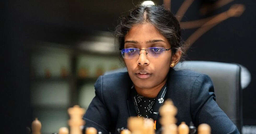 India Welcomes Its Third Female Chess Grandmaster, R Vaishali! | Femina.in