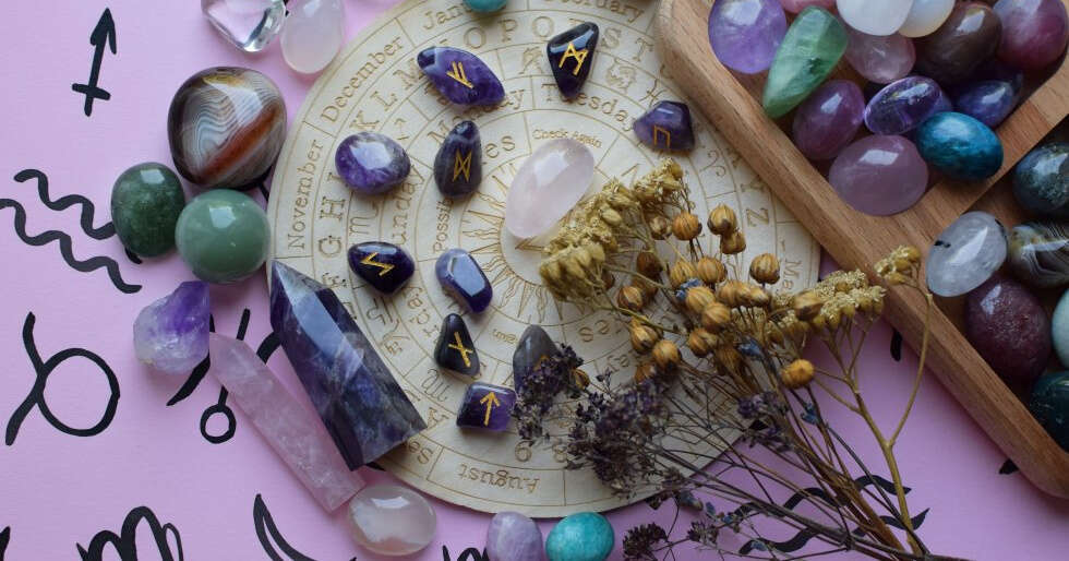 12 Crystals, Rituals & Practices Readers Swore By For Each Zodiac Sign ...