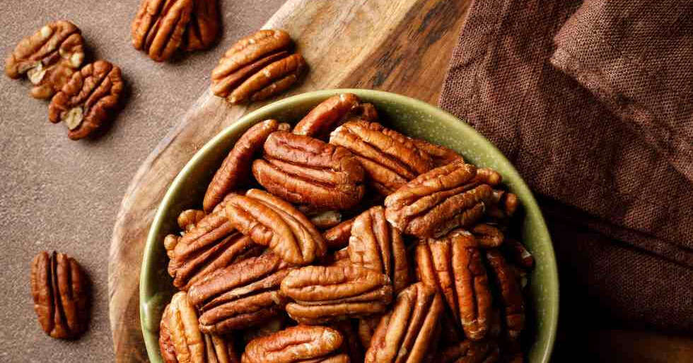 10 Reasons To Eat Pecans Every Indian Woman Needs To Know | Femina.in