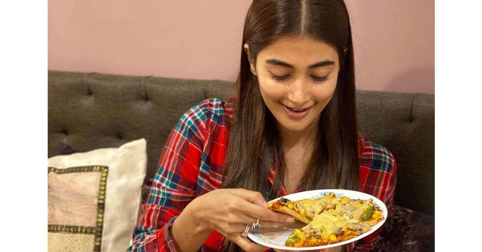 Acid Reflux At Night? 7 Dinner Tweaks That Help | Femina.in