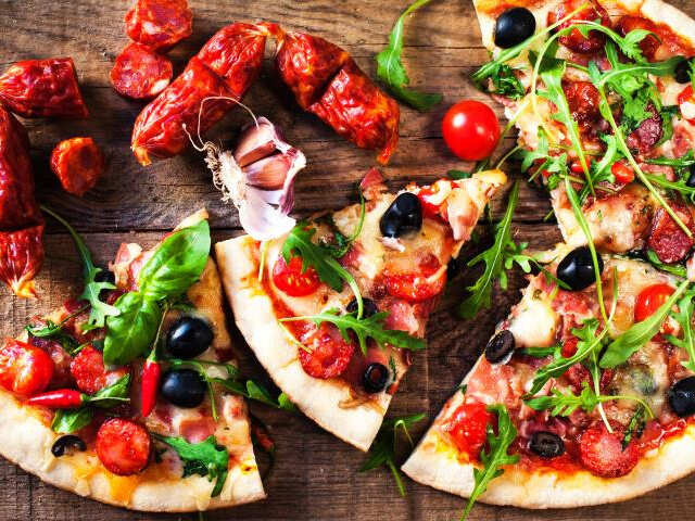 When Pizza Goes Rogue: A Tour of The World’s Most Unexpected Toppings ...