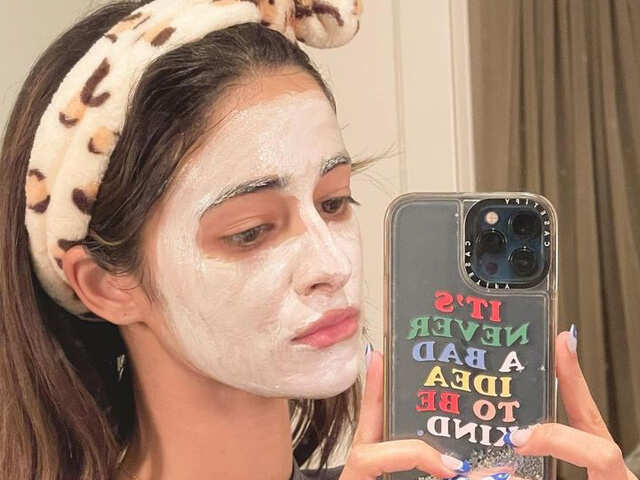 Ultimate DIY Besan Face Packs For All Skin Types | Femina.in