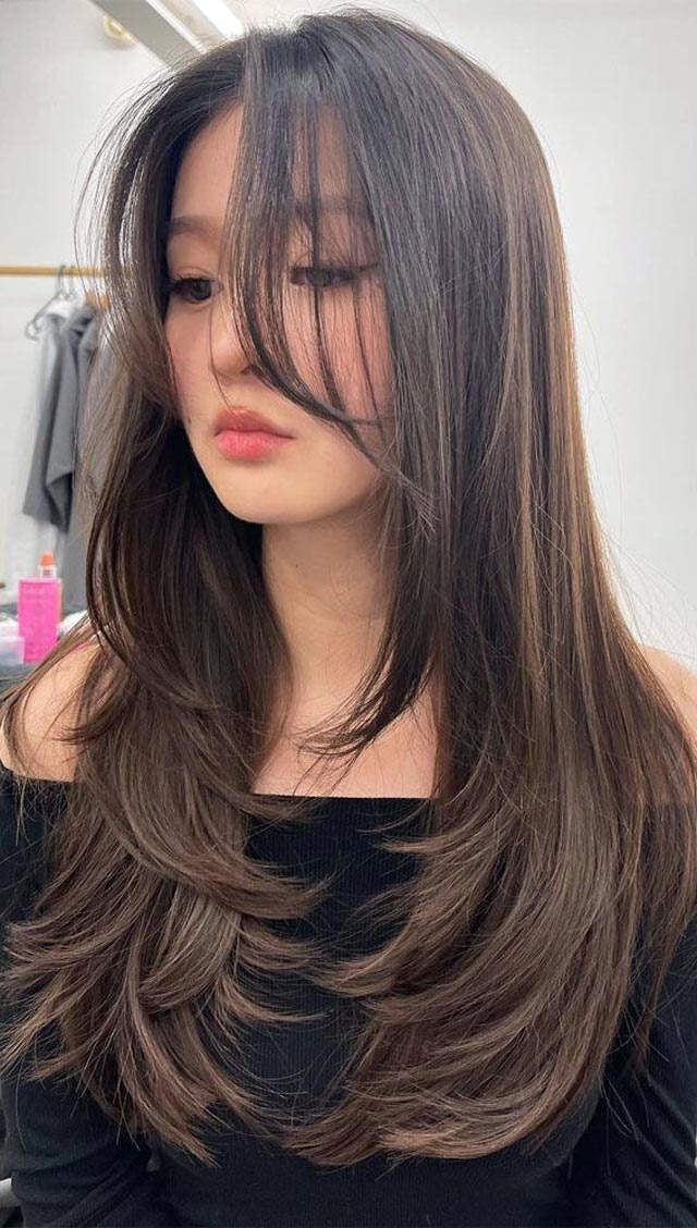 25 Best Front Layered Haircuts For Long Hair | Femina.in