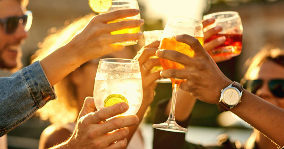 3 Refreshing Drinks Perfectly Made For Hot Summer Days | Femina.in