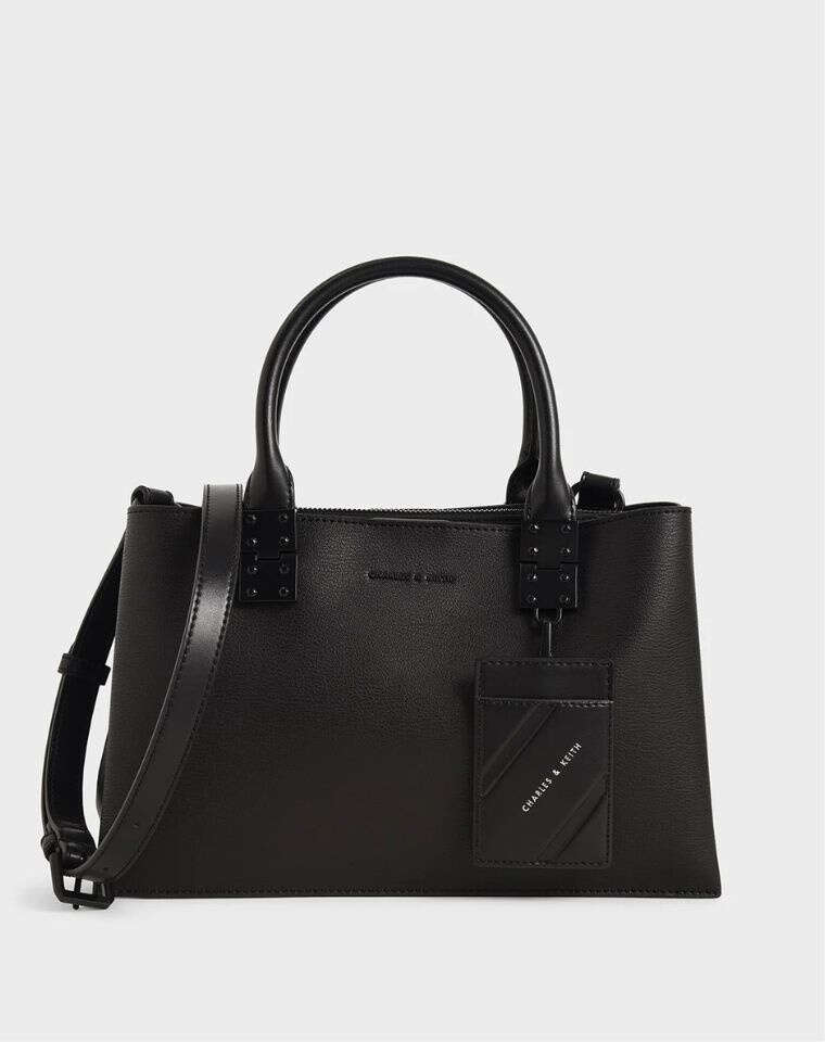 7 Timeless Summer Handbags Worth Adding To Your Collection | Femina.in