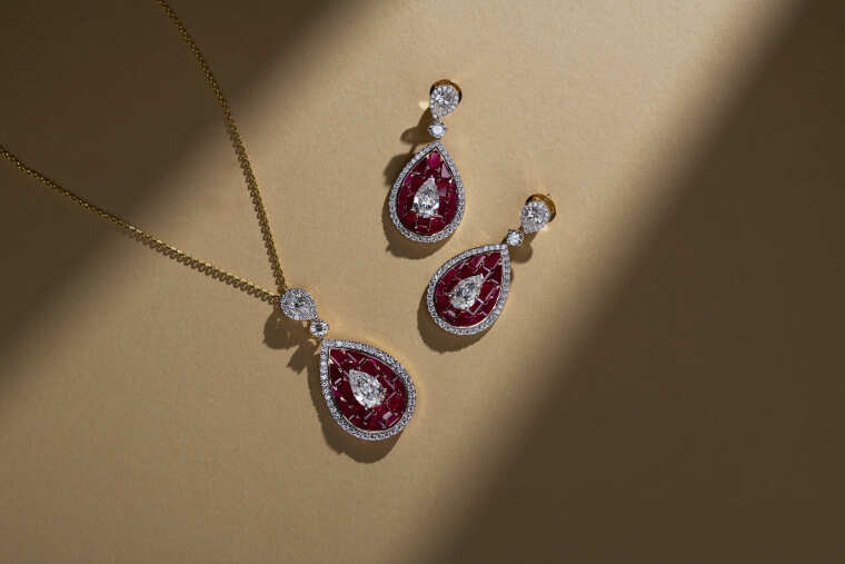 8 Lightweight Jewellery Pieces Your Wardrobe Will Thank You For | Femina.in
