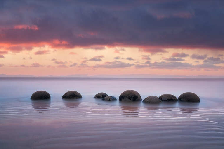 The Mystery of The Moeraki Boulders: Giant Spheres On A New Zealand ...
