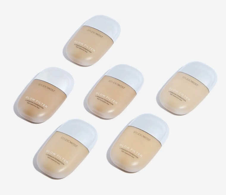 8 Transfer-Proof Foundations That Survive A Mumbai Local Commute ...