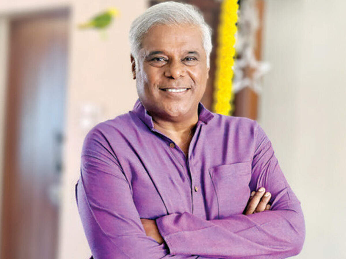 Ashish Vidyarthi Family Who Is Ashish Vidyarthi's Second Wife Rupali